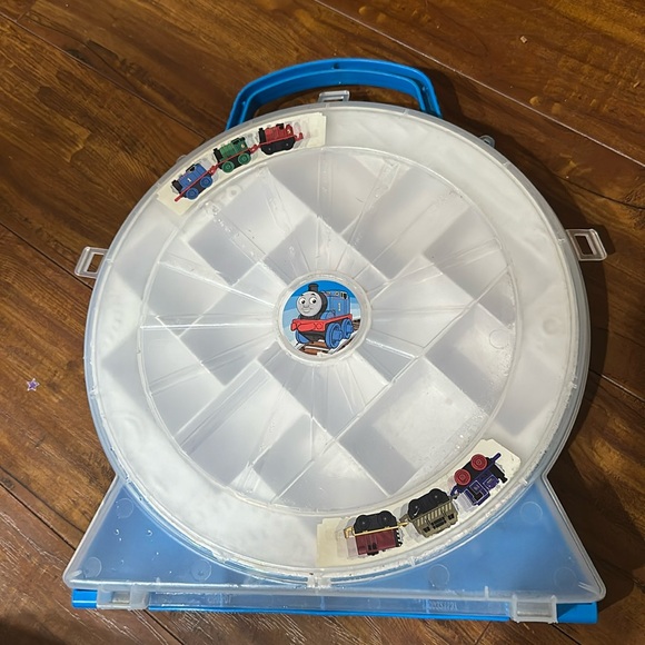 Thomas & Friends | Toys | Thomas The Tank Engine Minis Carrying Case ...